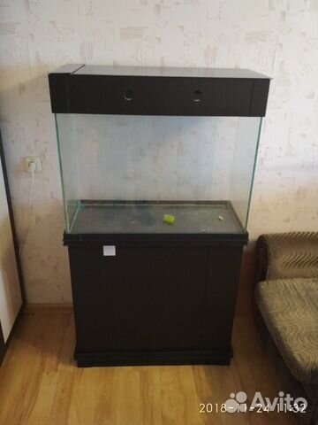 Продам аквариум с тумбой 125 л