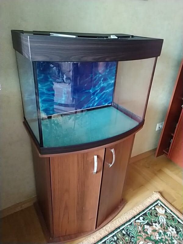 Аквариум с тумбой и оборудование б/у